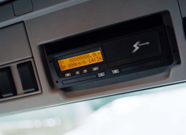 Qu'est-ce qu'un tachygraphe ? En ai-je besoin pour mon véhicule et ...